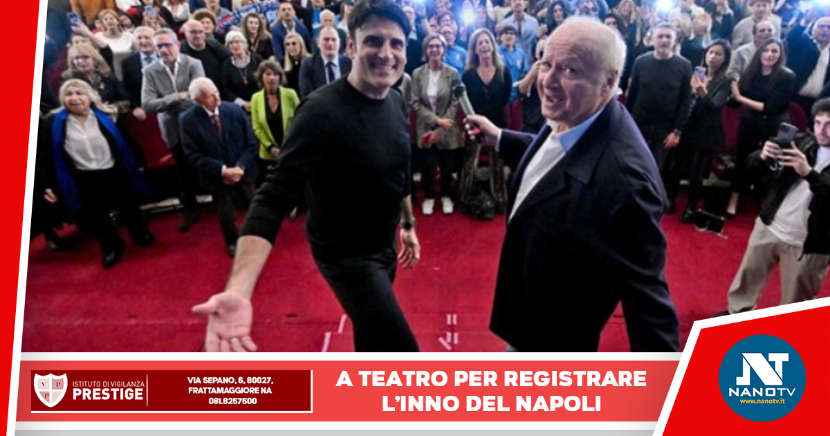 Teatro augusteo, In più di 1000 per registrare l'inno di Napoli ...